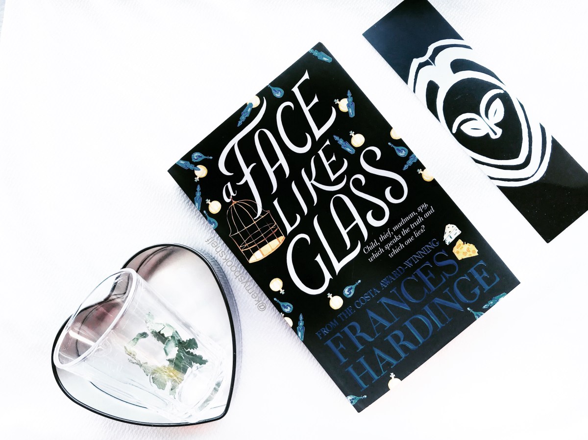 A Face Like Glass, by Frances Hardinge – Kemy's bookshelf